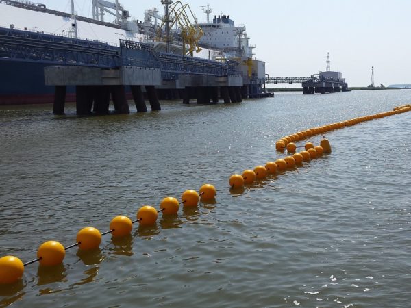 Ideal horizontal barriers for fixed installations | Resinex